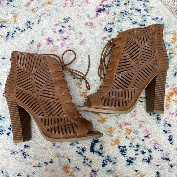 Mix No. 6 | Shoes | Mix No 6 Leather Lace Up Lasercut Heel Booties Size ...